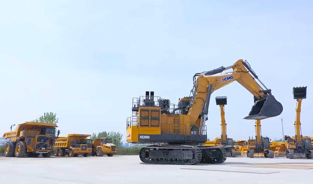 Экскаватор карьерный XCMG XE2000, цена в Симферополе от компании Стальные машины